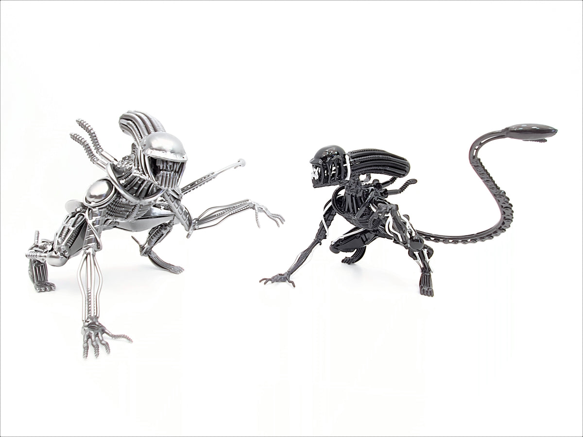 Alien - 30cm Creeping – Metal Art Productions